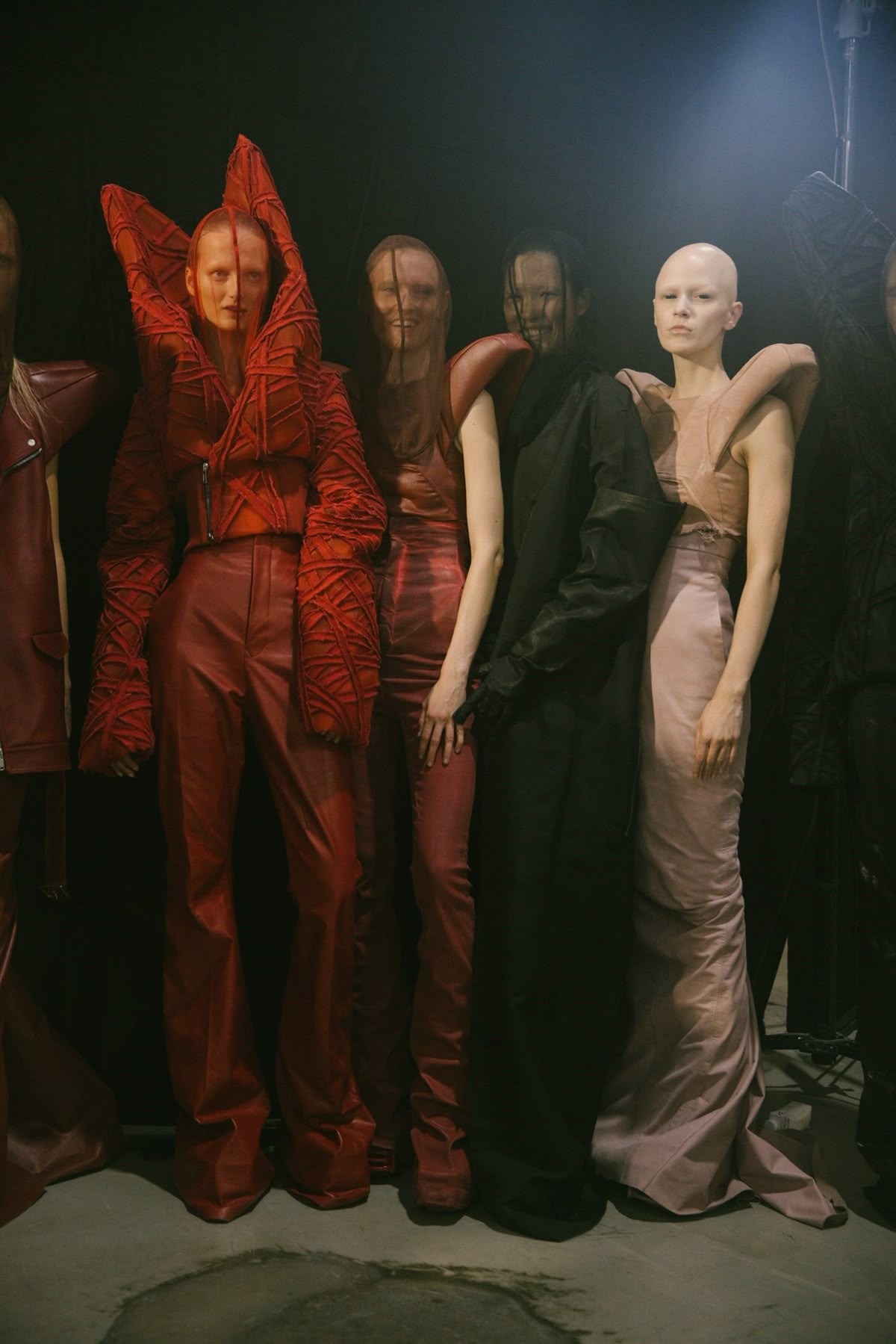 Avant Garde Fashion: A Beginner’s Guide To Bold & Experimental Style